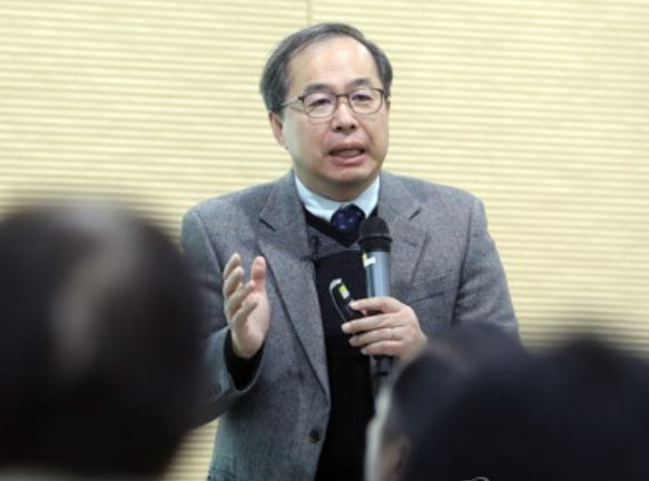 'HBM 개발' SK하이닉스 이강욱- KAIST 김정호, 강대원상 수상